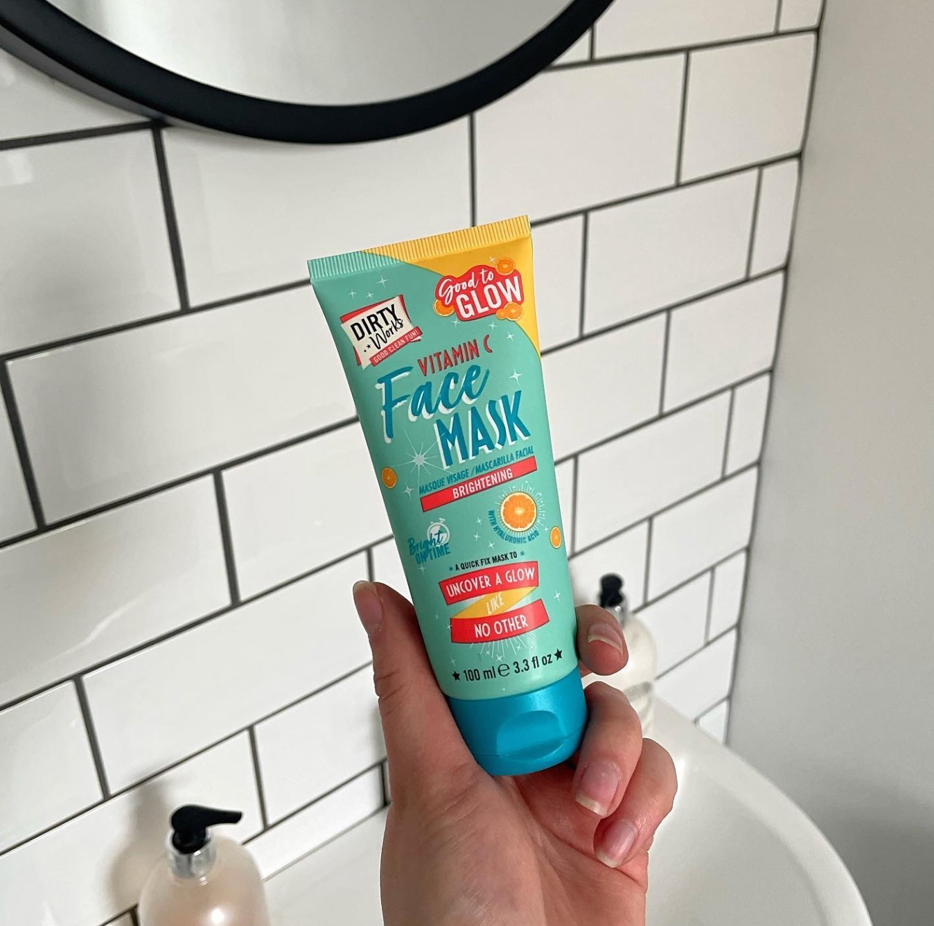 DIRTY WORKS – Makeup